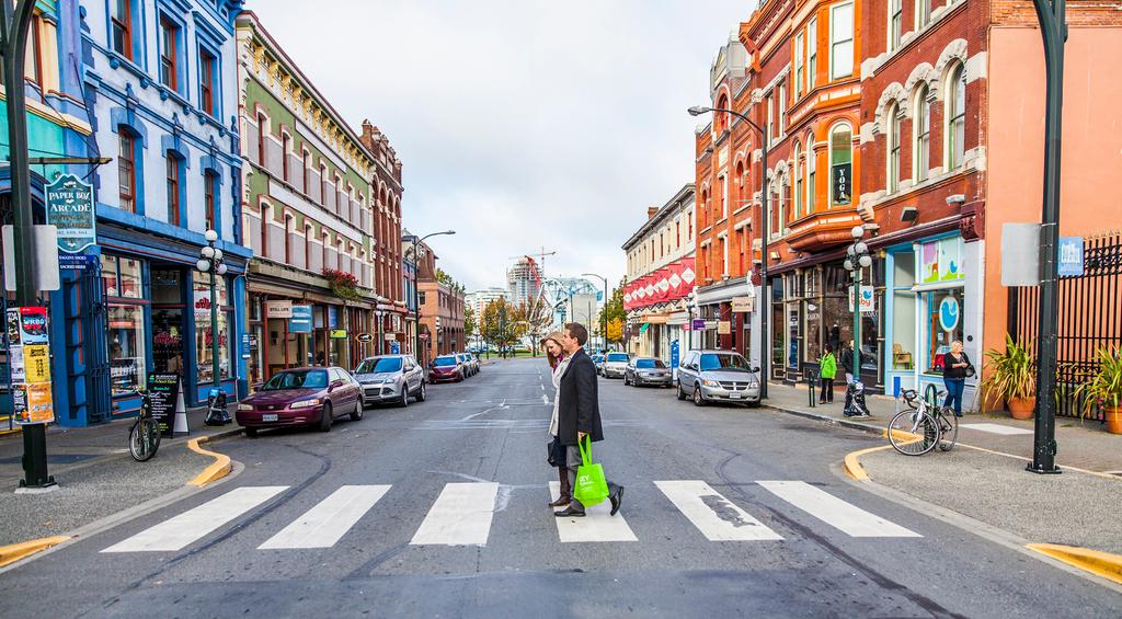 7 Ways to Explore Victoria with a Flexible Budget | Blog