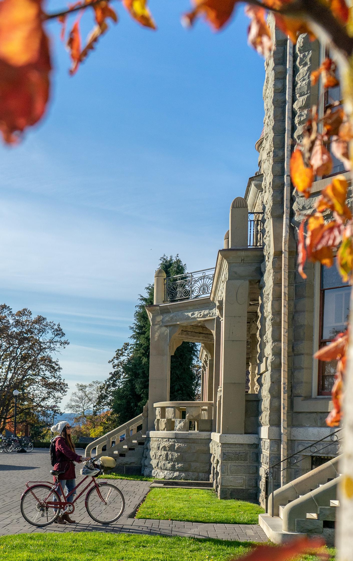 Fall for Fall in Victoria, B.C. - Tourism Victoria