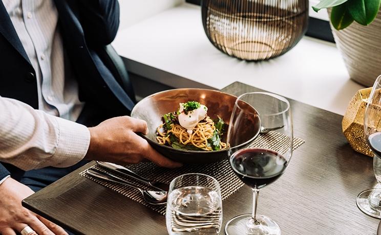 Dine Around and Stay in Town Victoria - Tourism Victoria